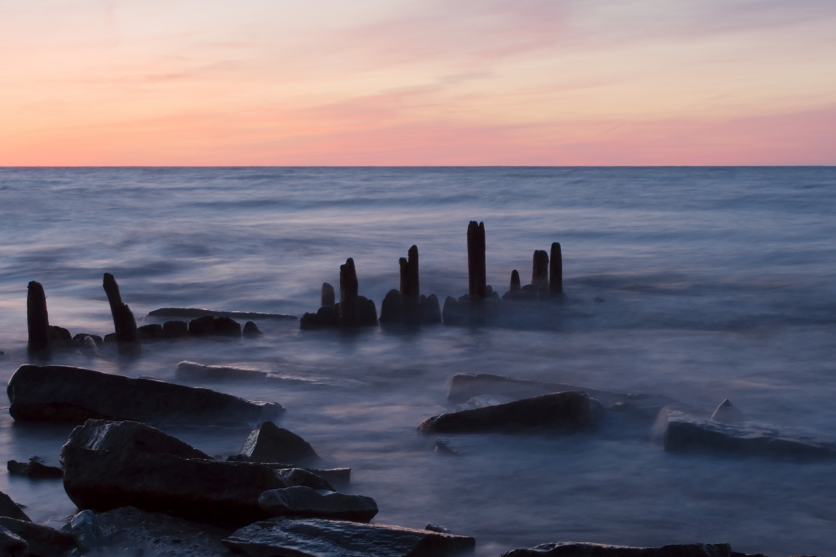 Microplastics threaten Lake Michigan’s ecosystem – Calvin University Chimes